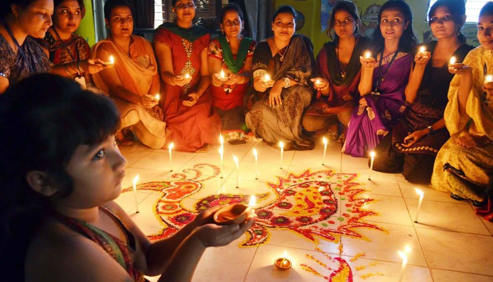Diwali, il festival delle luci a Trafalgar Square
