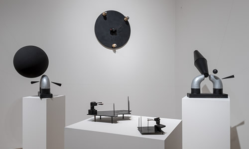 Takis - Tate Modern